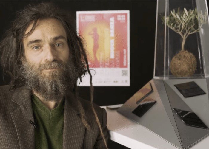 'Cristallo di Luce' alla Cittadella dei Giovani, quando l'arte diventa ...